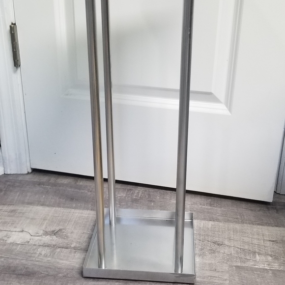 Accents | Metal Plant Stand Silver | Poshmark